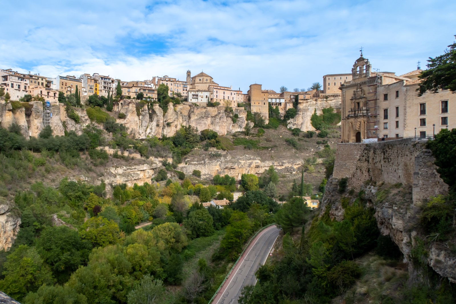 Cuenca - Cosa vedere e guida di viaggio